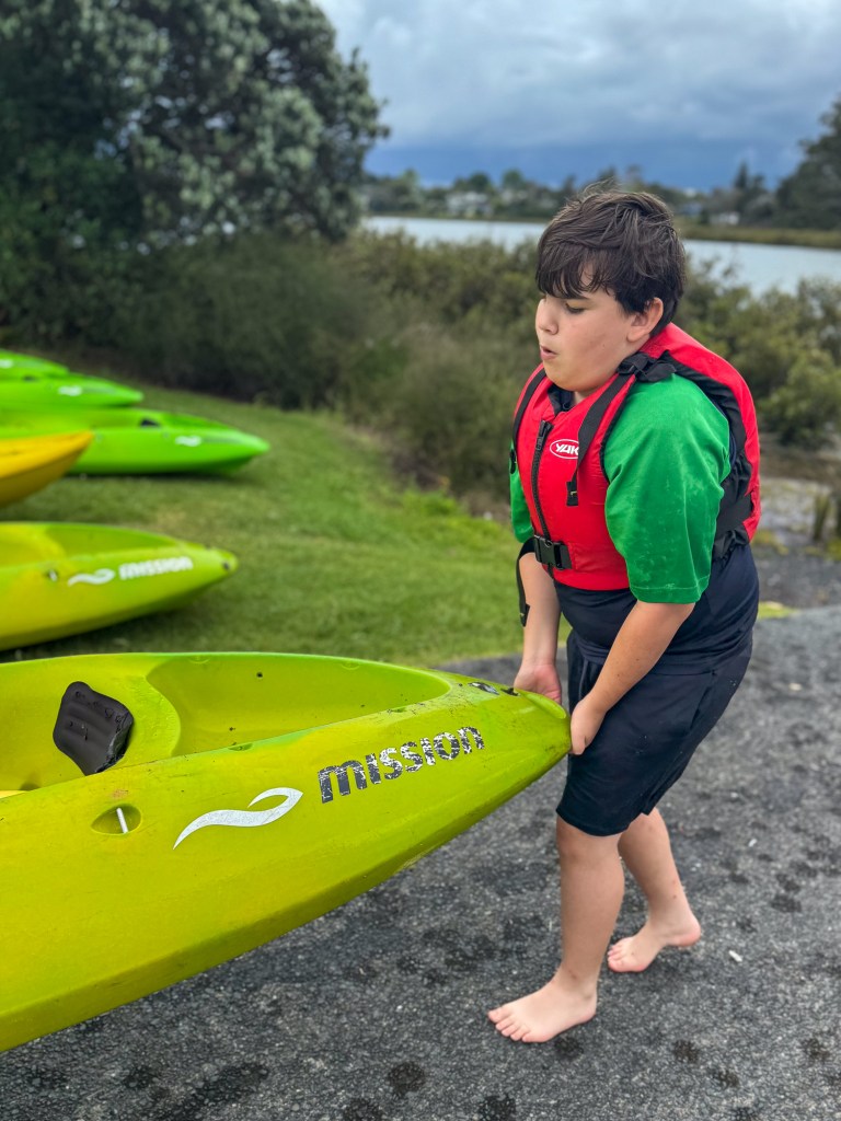 Paddling into Splashy Nature Day 🚣‍♀️ – Te Whau Pathway Project